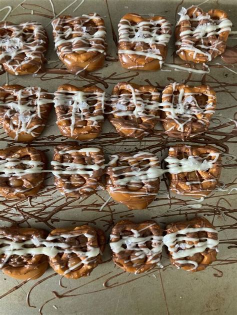 Salted Caramel Pretzel Bites Foodtalk