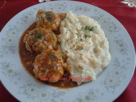 TUS RECETAS PREFERIDAS ALBÓNDIGAS DE PESCADO