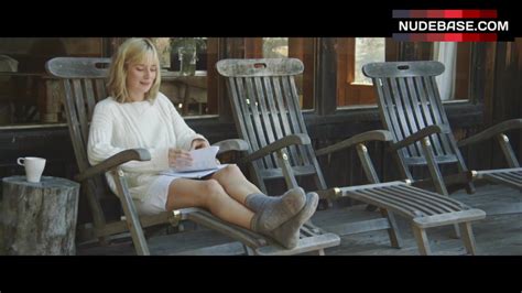 Mackenzie Davis In Sports Underwear Always Shine Nudebase Com