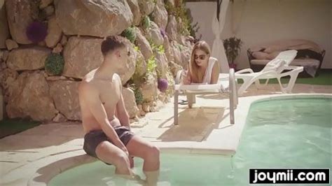 Ww Sex Pool Porn 2023