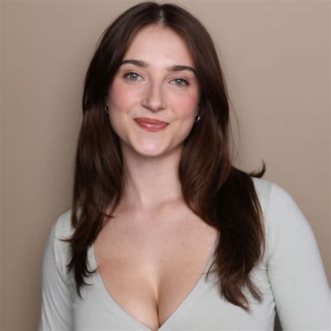Tess Amelia Dinerstein Tess Din Instagram Photos And Videos