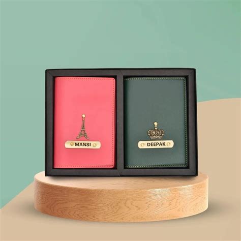 Personalised Couple Passport Covers At ₹ 99900 Passport Holder Id