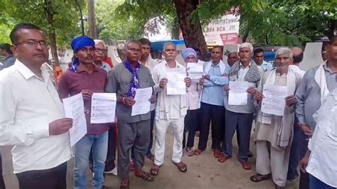 भारत बंद आरक्षण के लिए सड़क पर उतरे समर्थक बोले सुप्रीम कोर्ट का