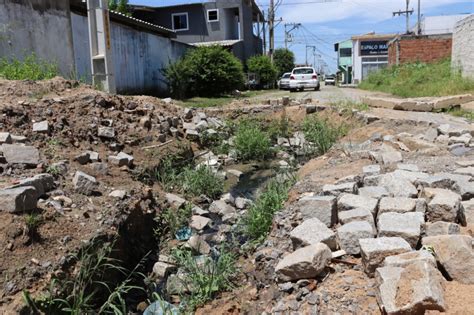 Moradores reclamam de abandono no Novo Jóquei Folha1 Geral