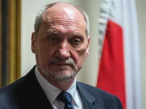 Macierewicz Ma Kłopoty Ruszyło śledztwo „zdrada Dyplomatyczna” Wprost