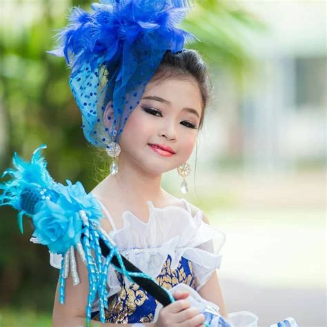 ช่างแต่งหน้าทำผม By Bow On Instagram Makeup Artist Makaii Net สอน
