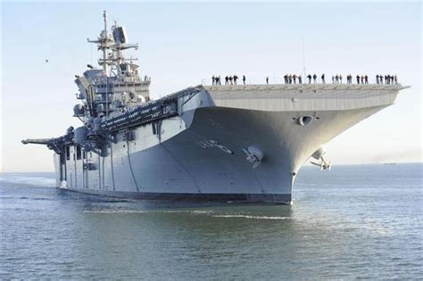 米「ワスプ」が管轄域外へ 交代艦、年内に配備 読んで見フォト 産経フォト