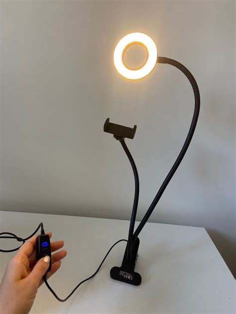 Ring light