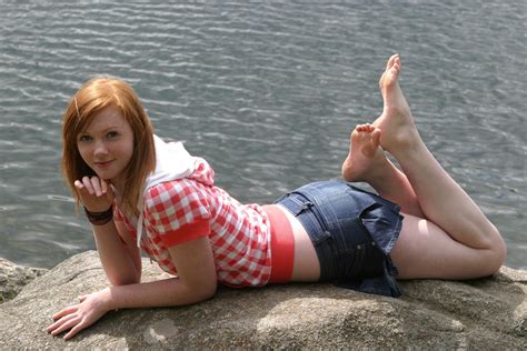 Redhead Feet Women Skirt Hd Wallpapers Desktop And Mobile Images