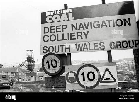 Deep Navigation Colliery Treharris Mid Glamorgan South Wales Uk Stock