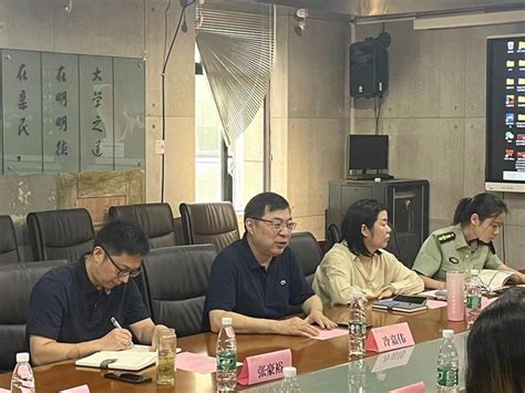 建筑学院召开2022年班主任工作交流会暨新任班主任聘任仪式