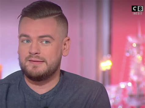 Jeremstar Absent Des Terriens Du Dimanche Pour Un Bon Moment Public