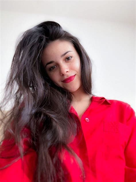 The Girl Next Door Wants To Netflix And Chill Rsfwnextdoorgirls