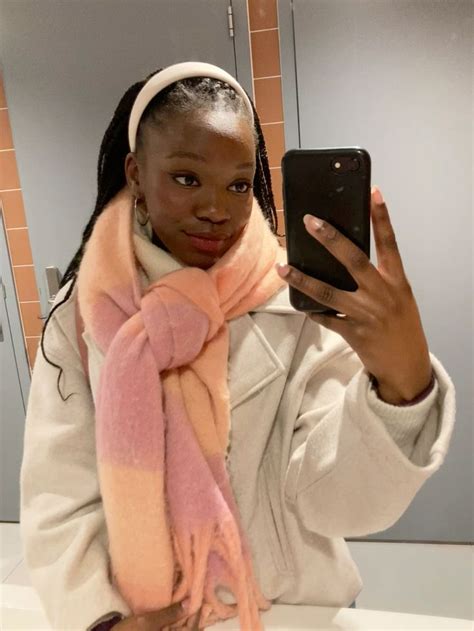 Pin Van Cathryn Ann Op School Fit Inspo 🤍 In 2024
