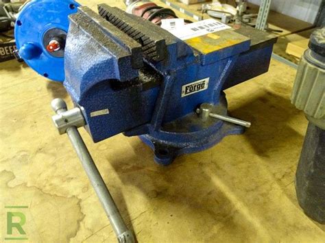 Central Forge 6 Bench Vise Roller Auctions