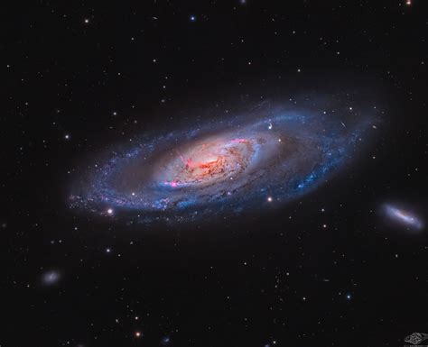 M106 有奇特核心的螺旋星系 Nasa中文