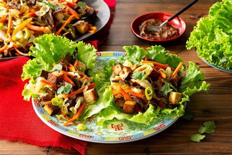 Mu Shu Lettuce Cups With Braised Tofu And Wood Ear Mushrooms Sun Basket