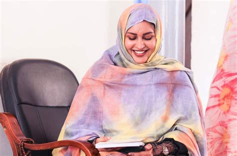 بنت الشيخ سيديا تزور النباغية وتلتقي أبرز علماء المنطقة صور زهرة