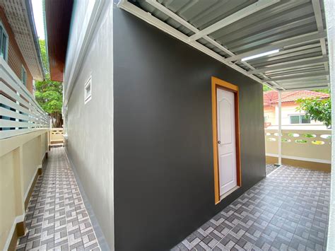 ขายบ้านเดี่ยวราคาถูก ถนนเทพารักษ์ บางนาตราด ใกล้วัดหลวงพ่อโต บิ๊กซี ตกแต่งใหม่ทั้งหลัง สวย หลัง