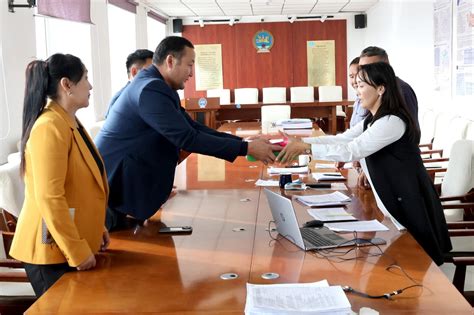 ОРОН НУТГИЙН СОНГУУЛЬД ОРОЛЦОХООР АН болон МАН аас УВС АЙМГИЙН ИТХ ын СОНГУУЛИЙН ГУЧИН ТОЙРОГТ