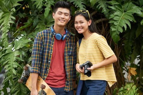 Bella Giovane Coppia Foto Gratis