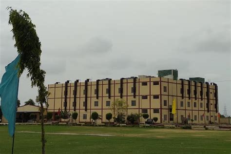 Shri Khushal Das University Reviews On Placement Faculty Hostel By