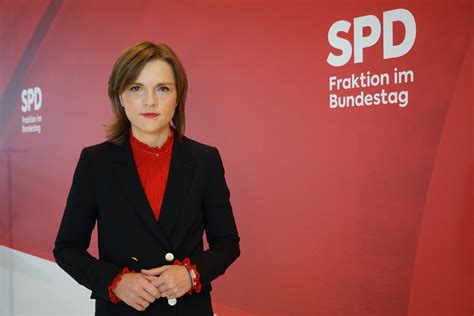 Demokratiefördergesetz Verabschiedet Nachhaltige Stärkung Von