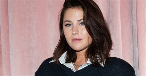 Molly Sandéns Nya Gravidbild Väcker Starka Reaktioner Hänt
