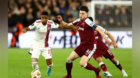 Kena Kartu Merah West Ham Tetap Mampu Tahan Imbang Lyon Foto