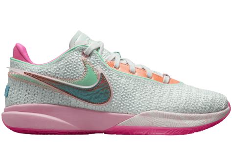 10 Best Traction Basketball Shoes Weartesters