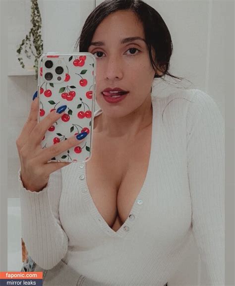 Wokies Asmr Aka Wokiesasmr Nude Leaks Onlyfans Patreon Photo Faponic