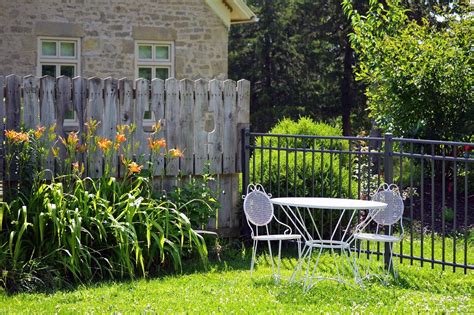5 Glamorous Ways To Make Your Garden More Eco Friendly Greener Ideal
