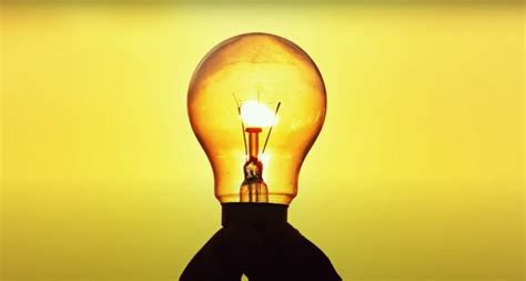 Як платити менше за електроенергію ці поради збережуть вам гроші Читайте на Ukr Net