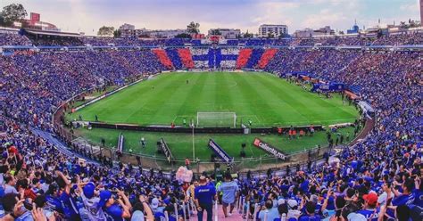 Santiago Taboada Promete Mantener Al Cruz Azul En Cdmx Planteará