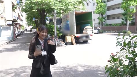 Sdjs 169 Sod女子社員・宮崎リンに即尺アプリ『nukeruクン』開発命令 今すぐヌキた…