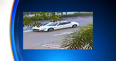 Man Accused Of Soliciting 12 Year Old For Sex In Drug Store Parking Lot Cbs Miami