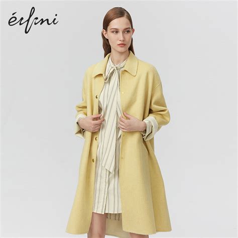 伊芙丽服饰雅莹服饰大山谷图库