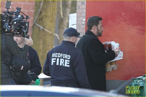 Ben Affleck Spotted Serving Drinks In Dunkin Donuts Drive Thru In