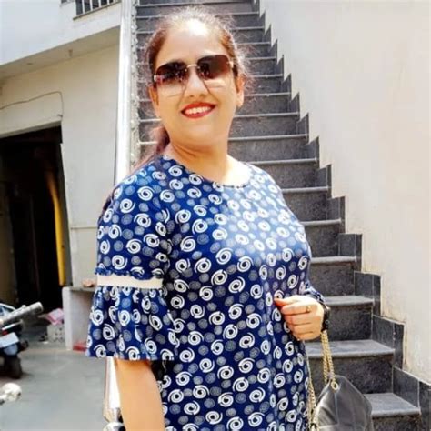 I M Minibhatia ️ Minibhatia • Threads Say More