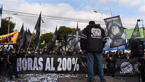 Una De Las Fábricas Centrales De Neumáticos En Argentina Cerró Por Un