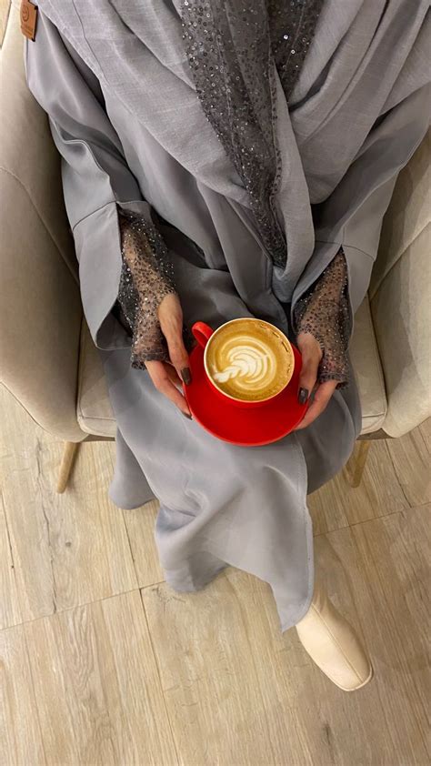 LUNA ABAYA لونا عبايه 1luna abaya Instagram photos and videos