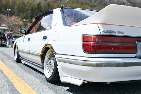 [写真] 14ページ目 「接客業なので、通勤には軽自動車を使っています」それでも“平成生まれの男性”が“昭和の改造車”にこだわり、8代目