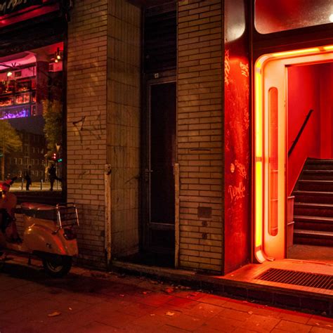 Lofi For Coding And Chilling Album By Lo Fi Hip Hop Spotify