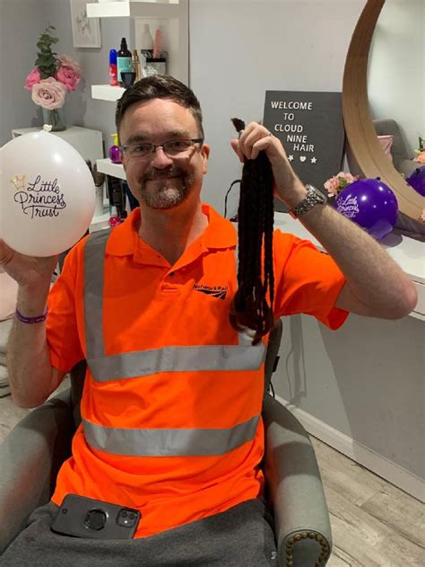 Man Has First Haircut For 41 Months To Make Wigs For Young Cancer