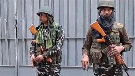 West Bengal Ed Raids Absconding Tmc Leader Sheikh Shahjahans