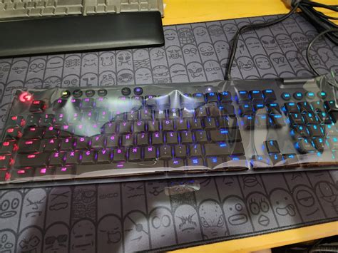 Logitech G813 Keyboard Linear 紅軸 電腦＆科技 電腦周邊及配件 電腦鍵盤及相關產品 Carousell