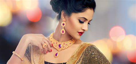 22k Gold Jewelry Indian Diamond Earrings Bangles Pendant Chain Ring