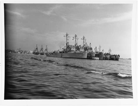 Auk Class Minesweeper Laststandonzombieisland
