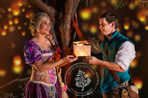 Adult Rapunzel And Flynn Costumes