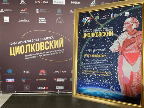 Интерьерные картины и панно на стену в подарок.
